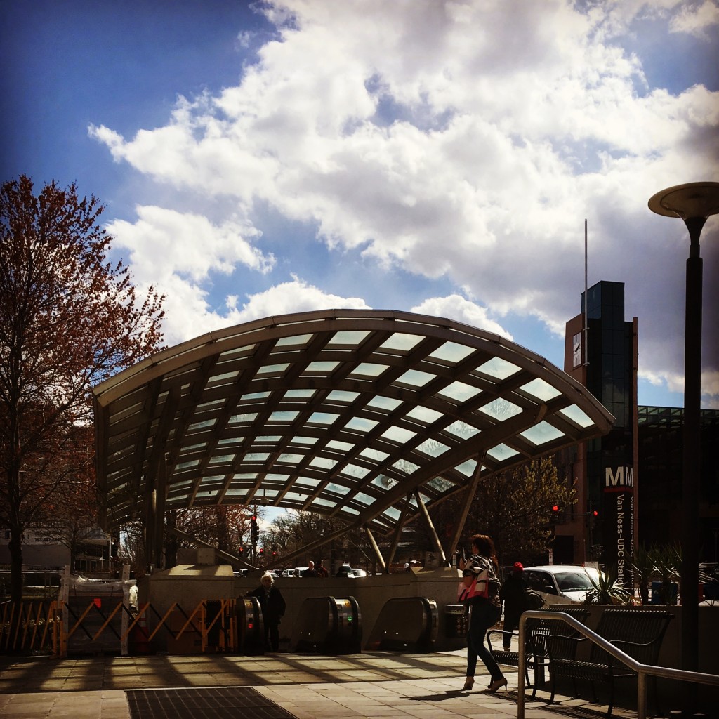 A Day Guide to Van Ness DC’s Best Spots - Park Van Ness